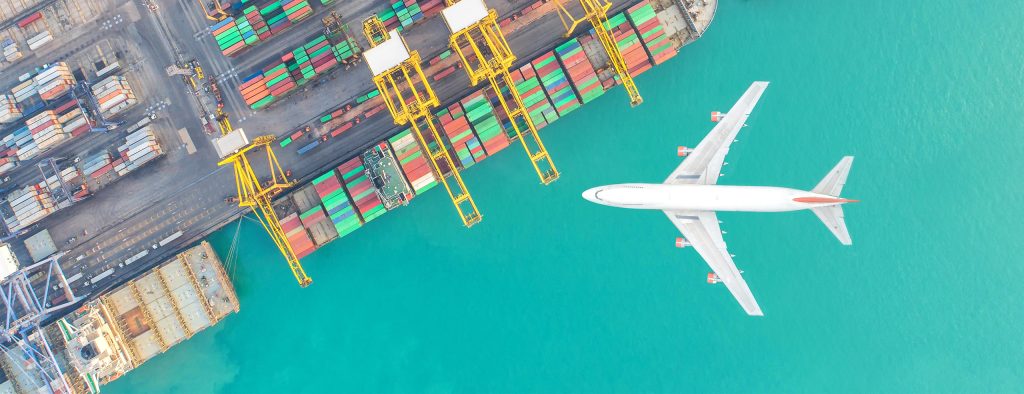 Container ships and transport aircraft in the export and import - Trang ...